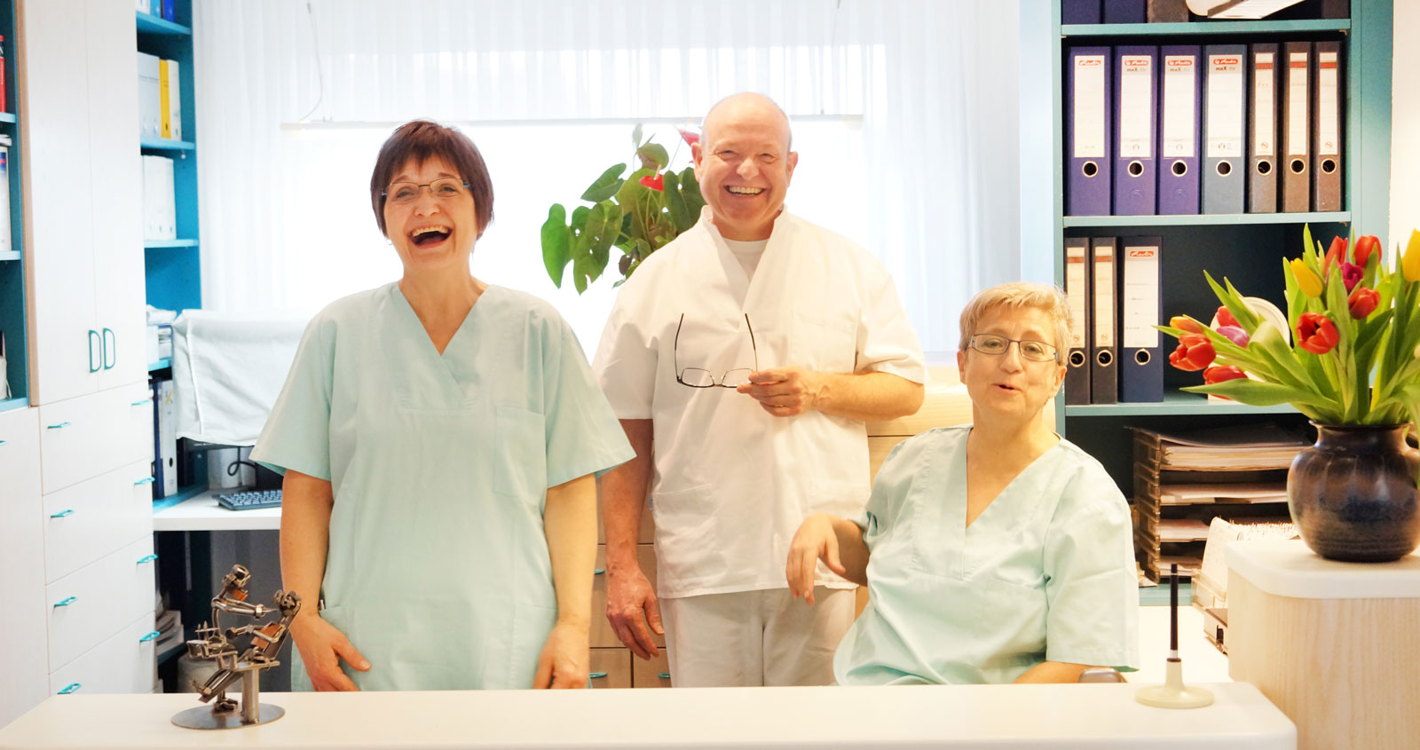 Impressum | Zahnarztpraxis Dr. Thomas Pfau in Frankenthal